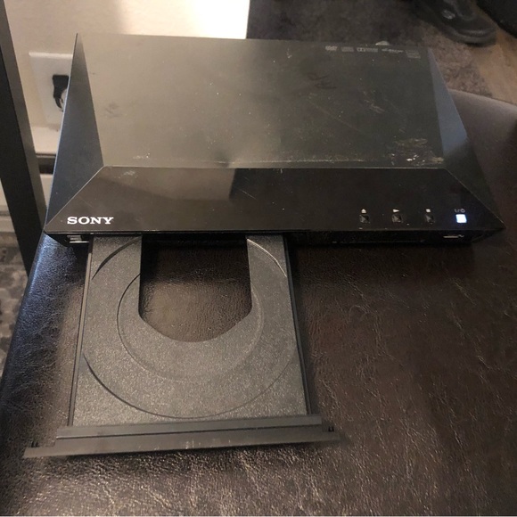 Sony | Portable Audio & Video | Sony Bdpbx1 Bluraydvd Media Player ...